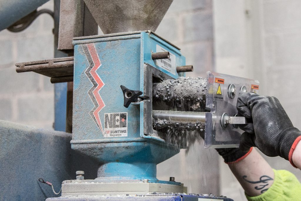 Magnetic Separation Reduces Waste | FF Drawer Magnets | Bunting